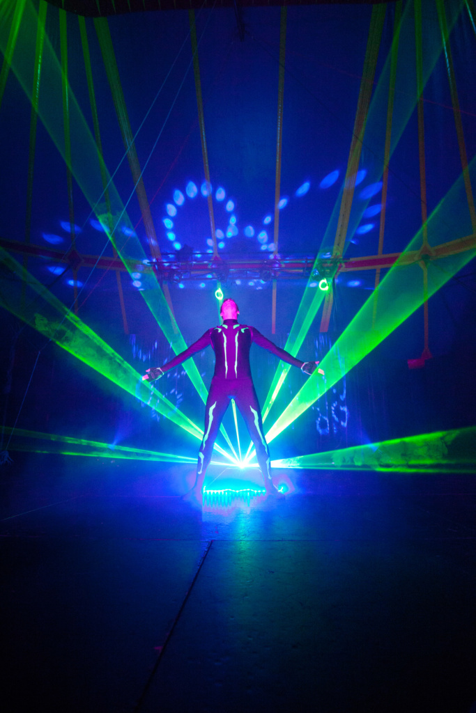 SPECTACLES DE LASER - Un show futuriste
